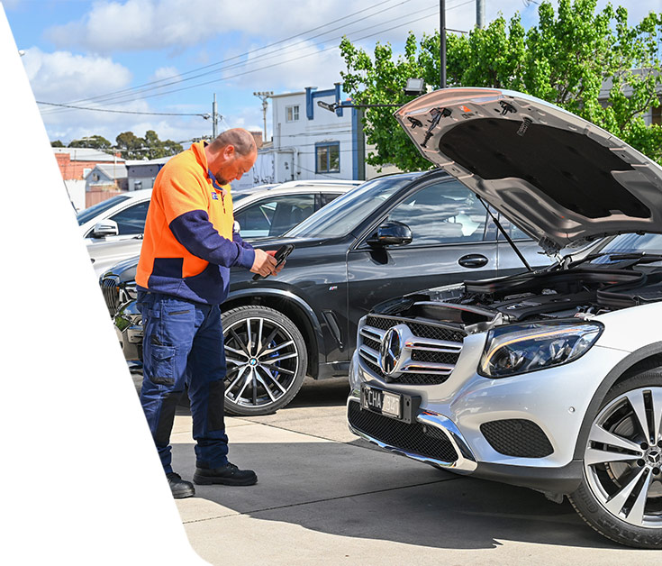 Dealer inspections | RedBook Inspect